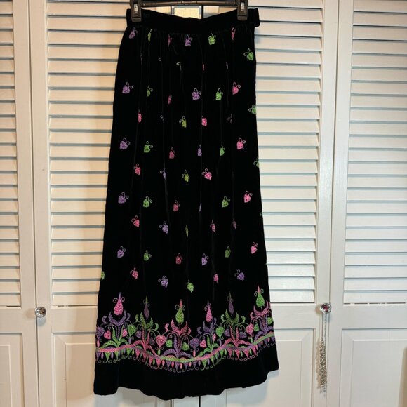 malbe original | Skirts | Vintage Malbe Original 96s Velvet Maxi ...